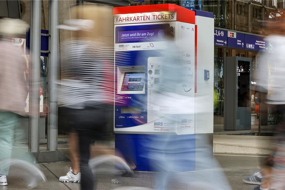 Vorschlag F r 69 Euro Ticket Bund Reagiert Zur ckhaltend vorschlag-f-r-69-euro-ticket-bund-reagiert-zur-ckhaltend