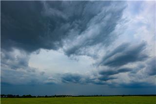 Schwüle Luft sorgt für Gewitter: Wo es heute heftig wird