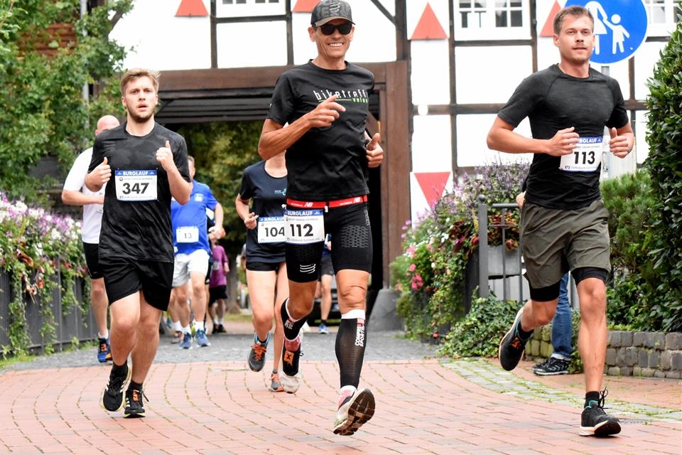 Beim Gemener Rekordlauf strahlt nicht nur die Sonne