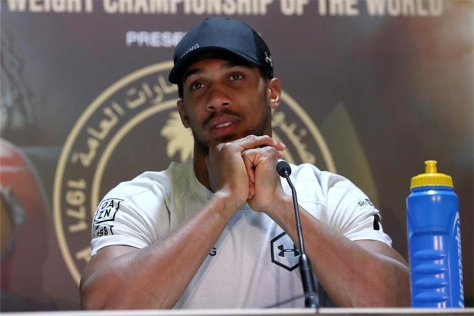 Joshua-Promoter: Ein Jahr Gratis-Tickets für NHS-Angestellte