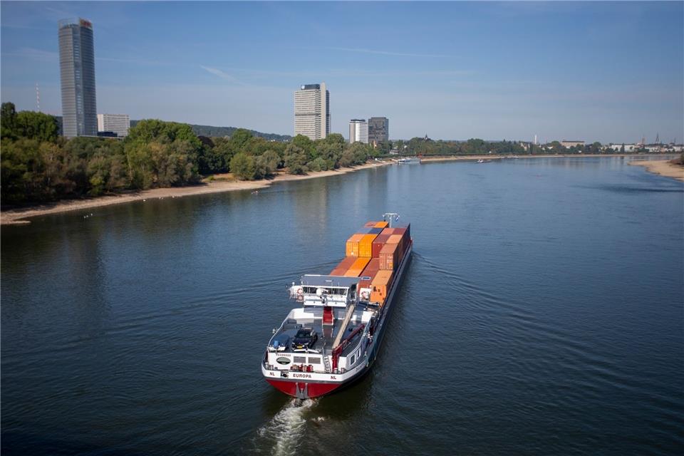 Etwas mehr Wasser im Rhein - Pegel wieder im Plus