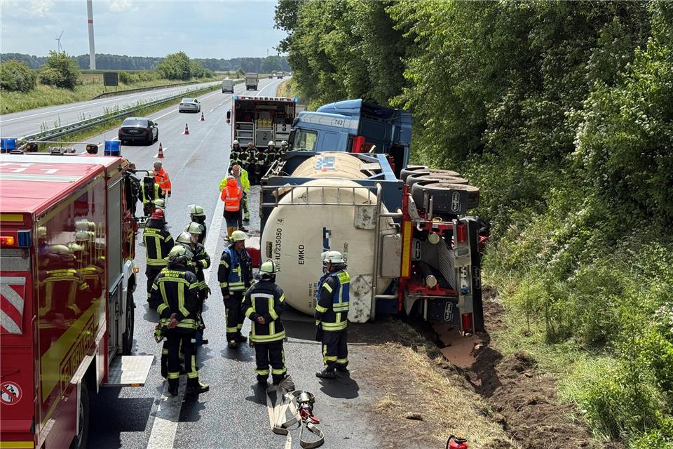 Spannende Unfall Heute Auf Der A31 Ebenbild