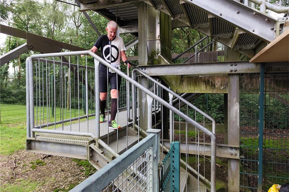 Patrick Victor gewinnt Treppen-Marathon