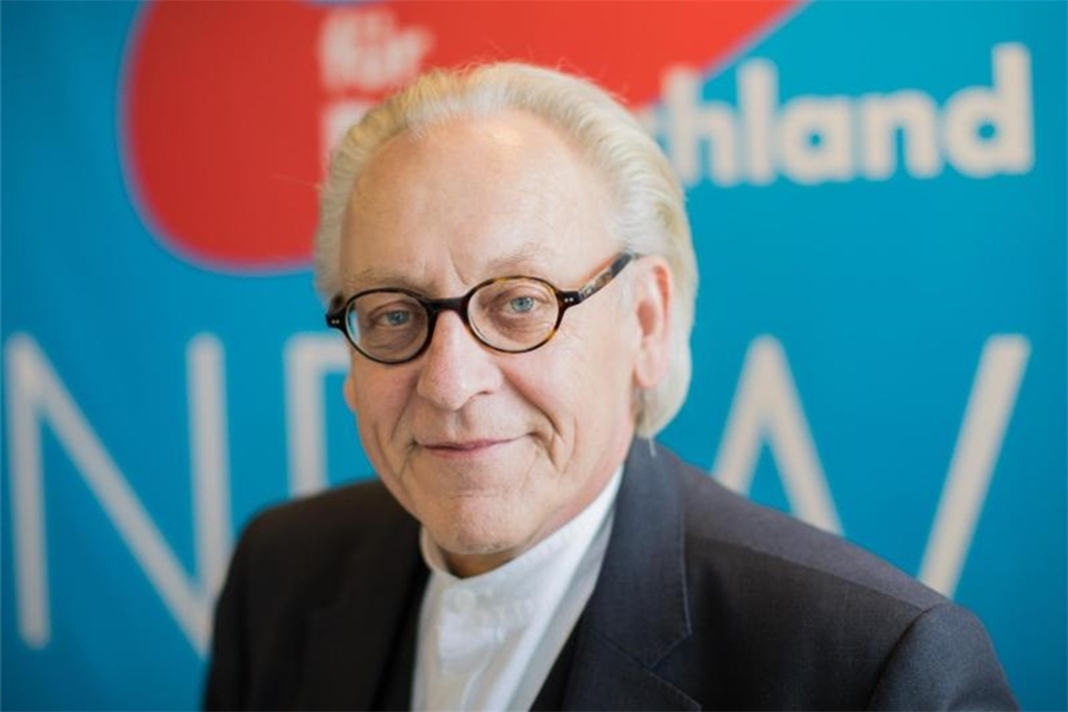 AfD-Vorsitzender sieht Gegner in den eigenen Reihen