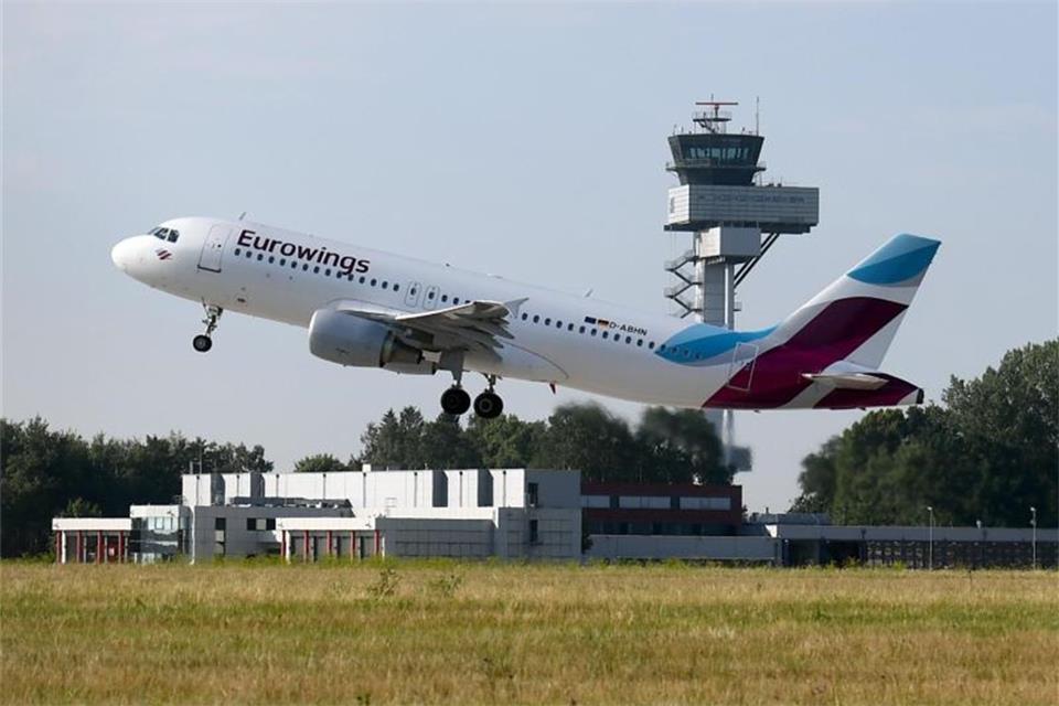 Billigflieger im Sommer stark gewachsen