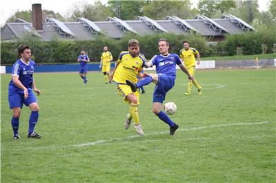 Radefeld trifft dreifach