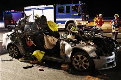 Mehrere Unfälle und vier Schwerverletzte auf der A3